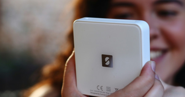 Benefits of Wearable Contactless Payments | Universal Smart Cards